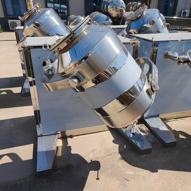 Three-dimensional mixer
